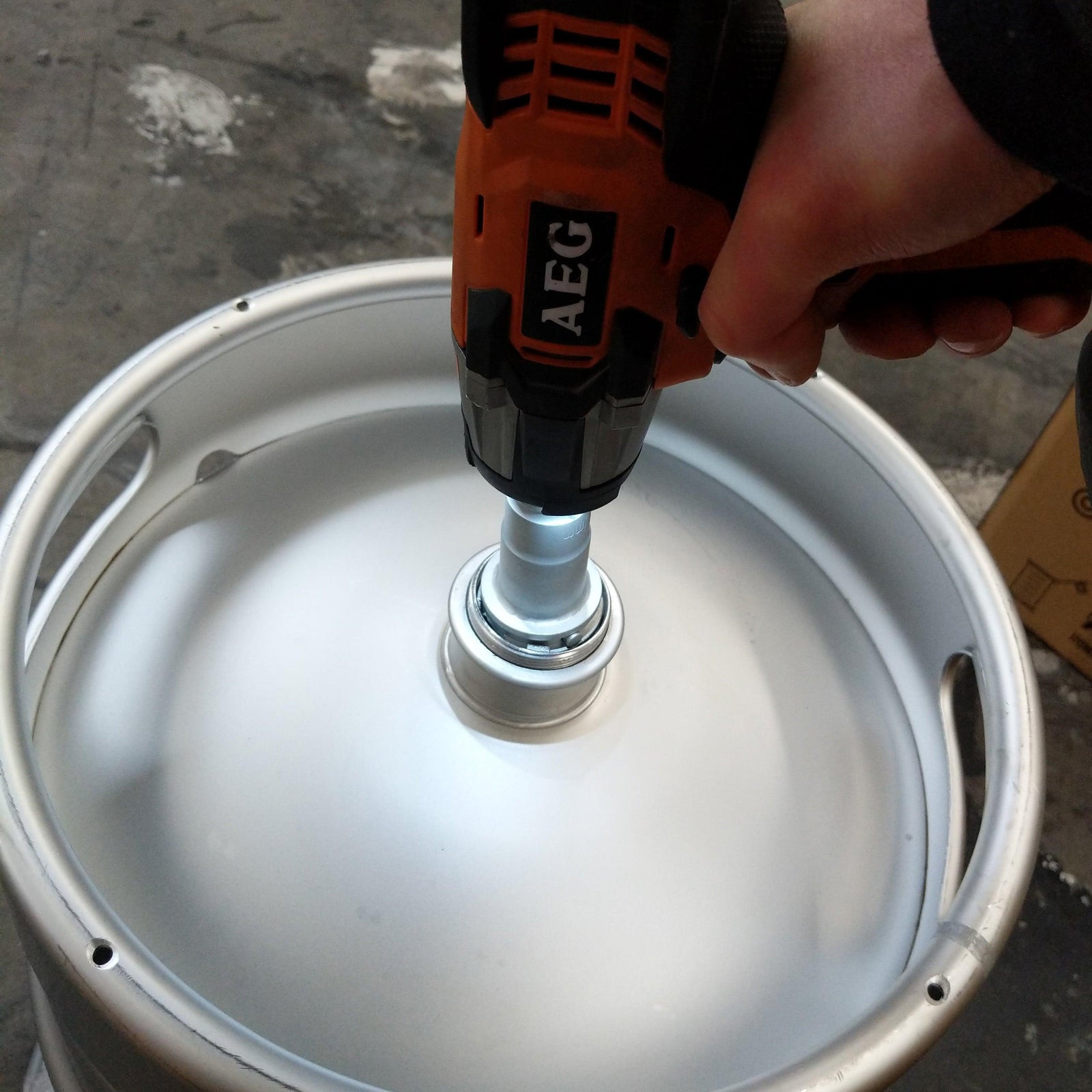 D&S-type Keg Opening Tool for Commercial Kegs - Impact Driver Design ...