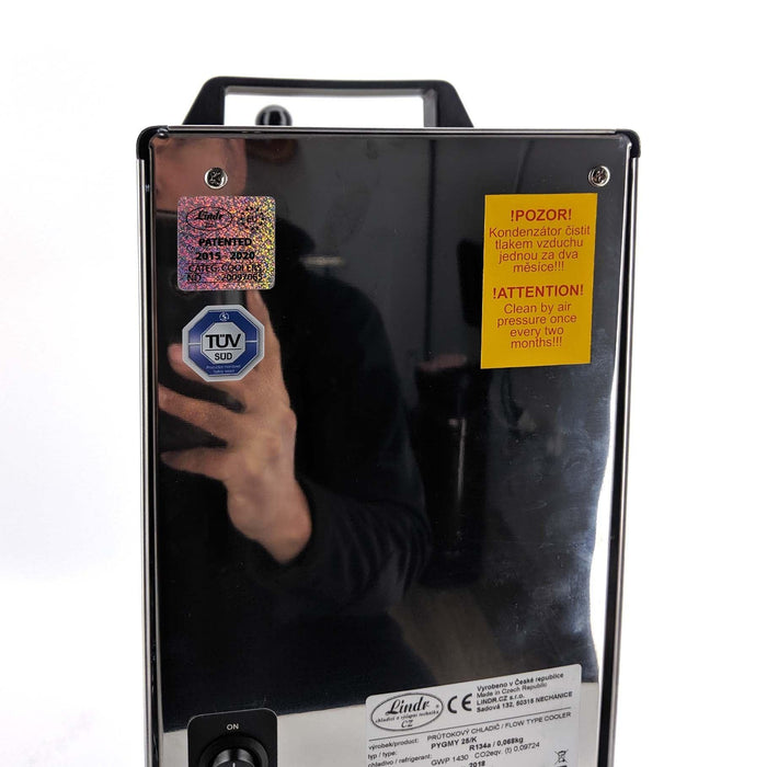 Lindr - PYGMY 25K - integrated pump, air compressor, bench top keg ...