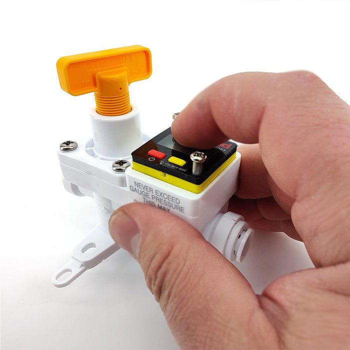 Digital Illuminated Mini Gauge 0-90psi (0-6.2bar)